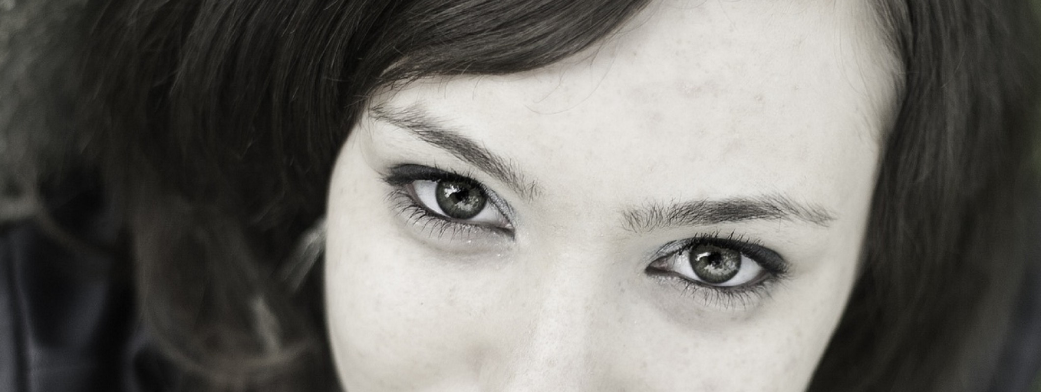 HALLID SILMAD - MIDA NEED SINU KOHTA ÜTLEVAD